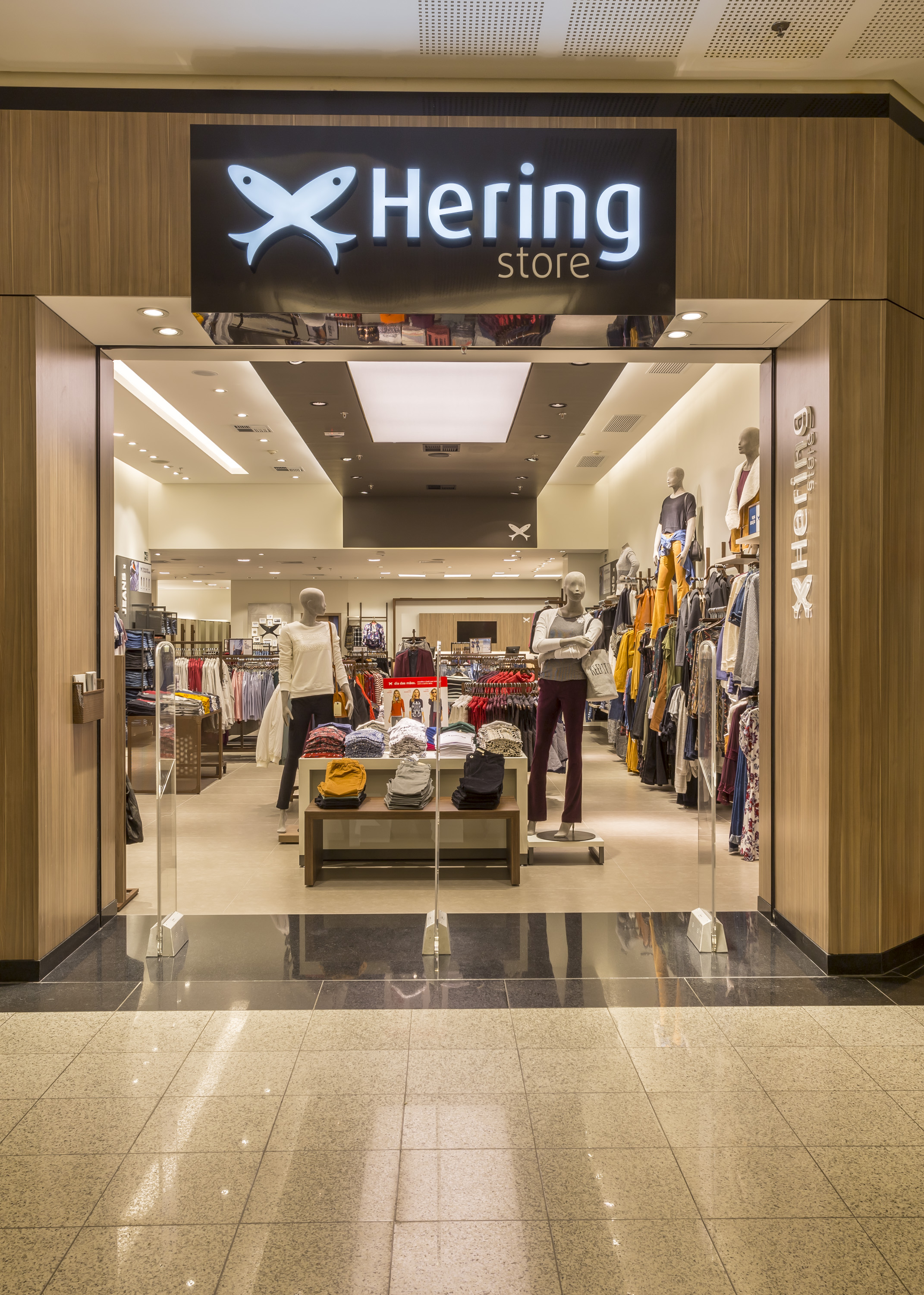 Posh Construtora » Hering Flagship Store